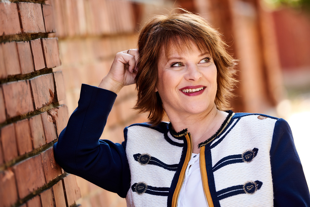 Promigeflüster Nicki feiert 35. Bühnenjubiläum - Promigeflüster Nicki